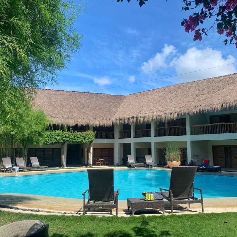 Bluewater Maribago Beach Resort